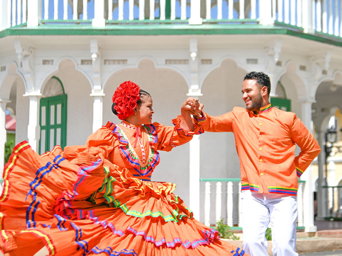 Famous Merengue Dancers